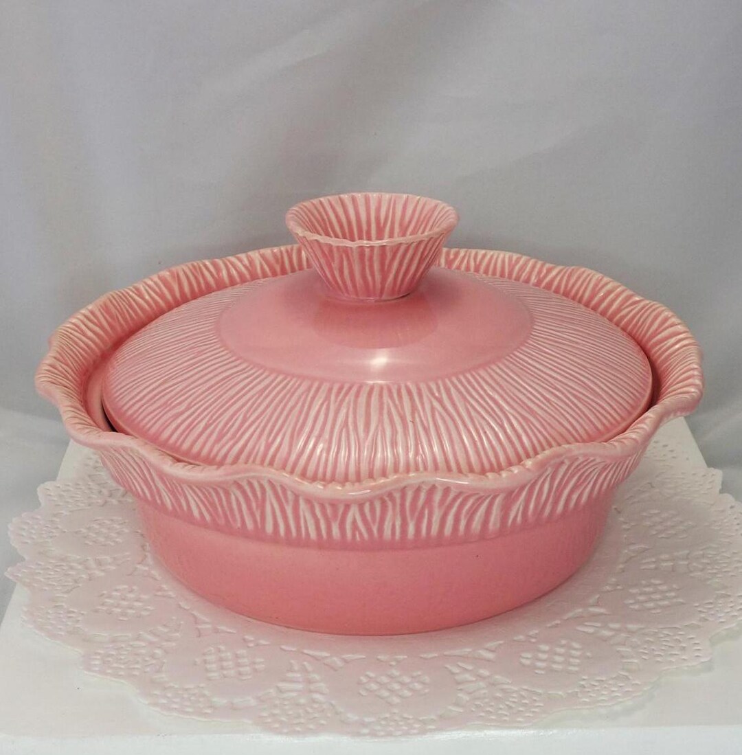 Pink Miramar of California Covered Dish Ruffled Edge Casserole Dish ...
