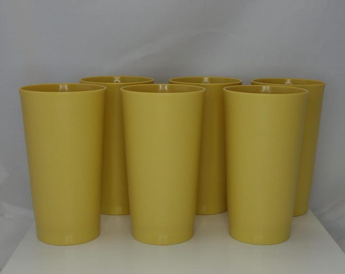 Tupperware Glasses Harvest Gold Plastic Tumblers Vintage Tupperware ...