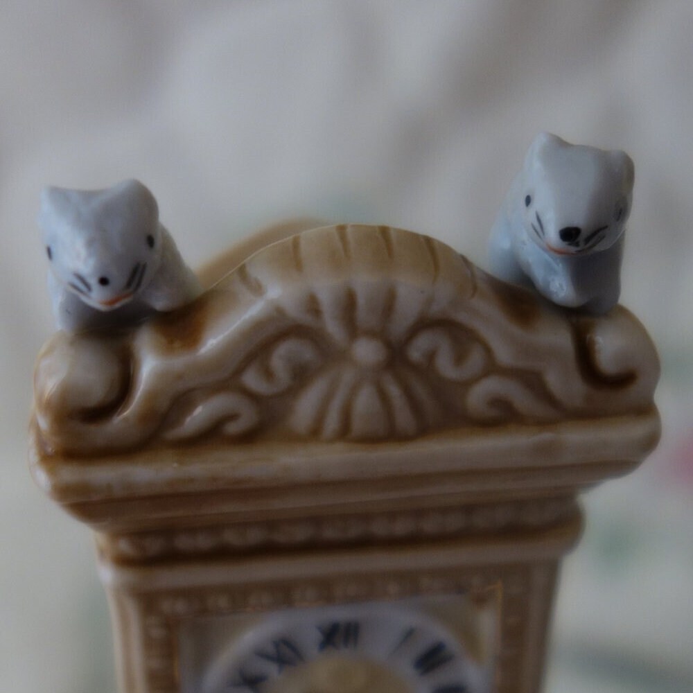Dollhouse Grandfather Clock Cat Mouse, Hickory Dickory Dock, Porcelain ...
