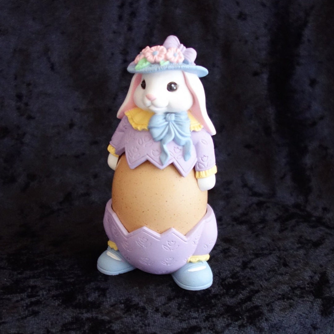 Avon Gift Collection Egg Pals Bunny 1997, Boiled Egg Holder, 2 Piece ...
