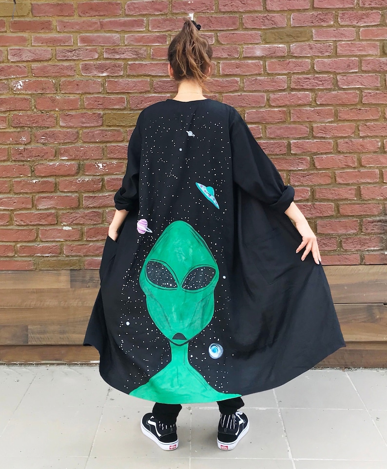 Hand-painted Alien Linen Kimono: Bohemian Space Kaftan Robe - Etsy