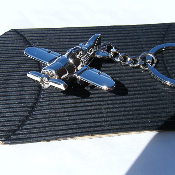 Airplane Keychain - Etsy