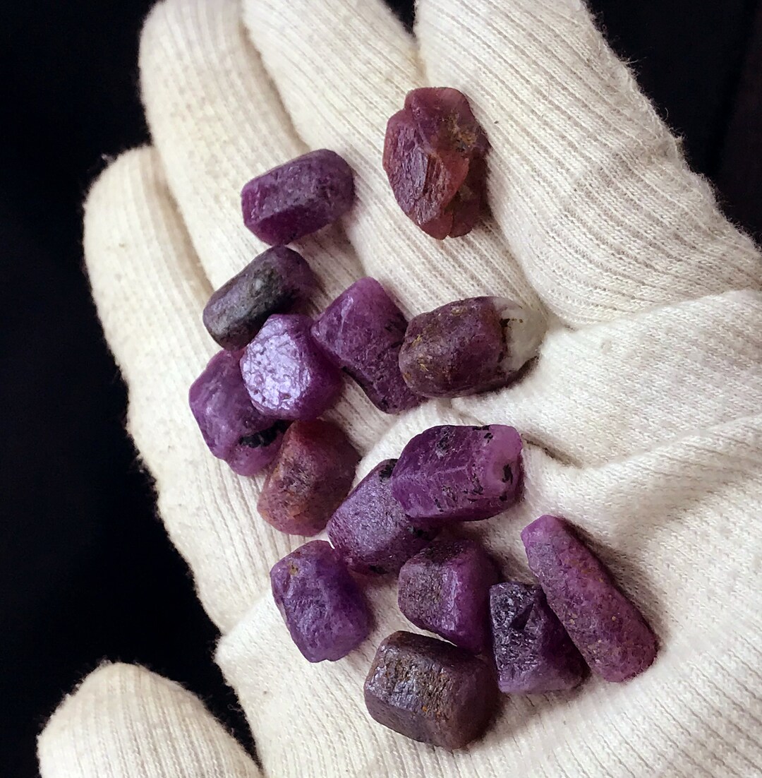 Ruby , Record Keeper Ruby Crystals Parcel - 49 Gram ~ 15 Pcs - Etsy