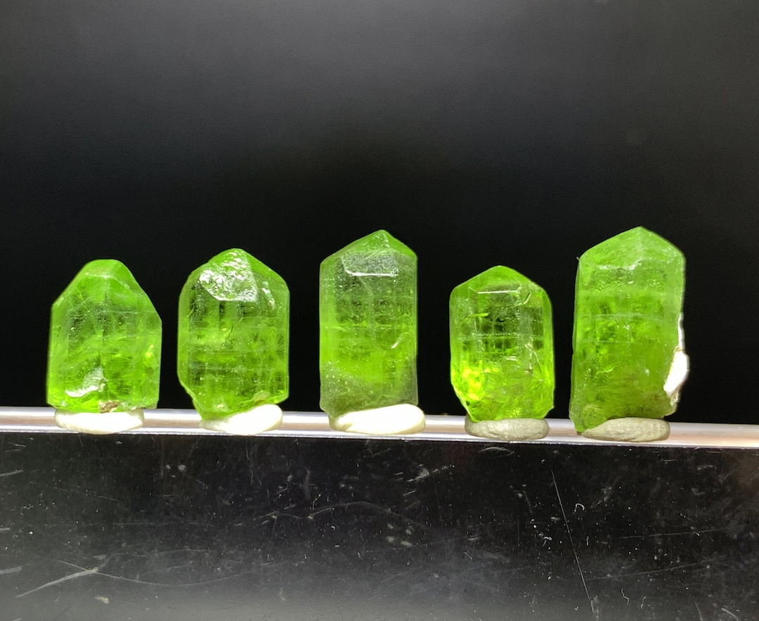 Natural Peridot Olivine Green Crystals, Vibrant Green Color, Complete ...