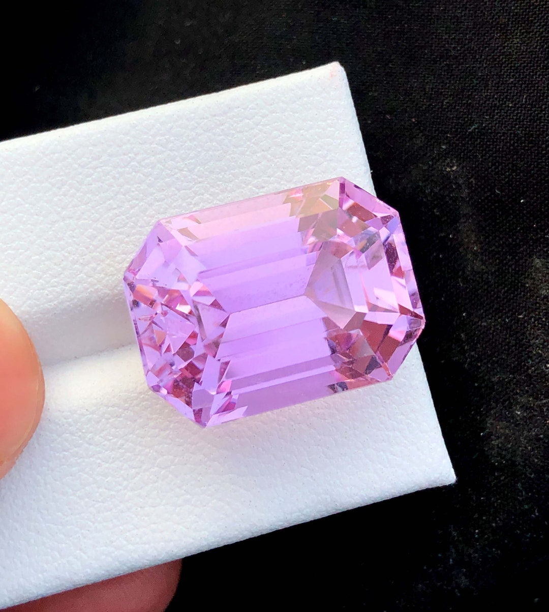 Kunzite Gemstone Natural Color Rosa Kunzite Emerald Cut - Etsy España