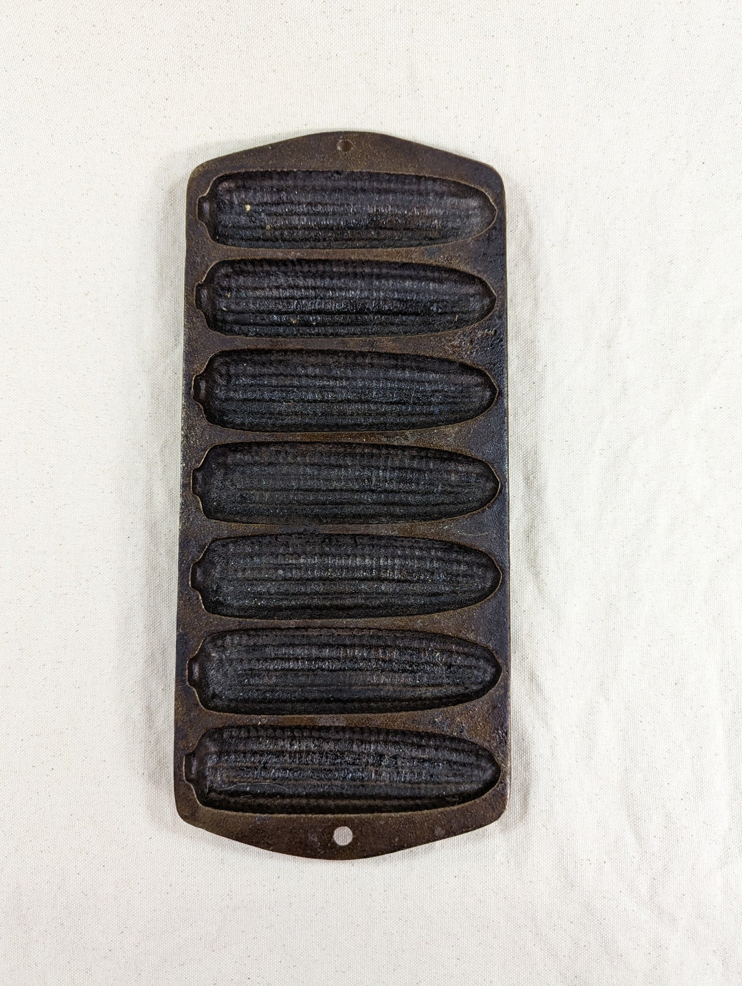 Vintage H1 Cast Iron Corn Bread Stick Pan, 7 Corn Sticks, Pre-1960 - Etsy