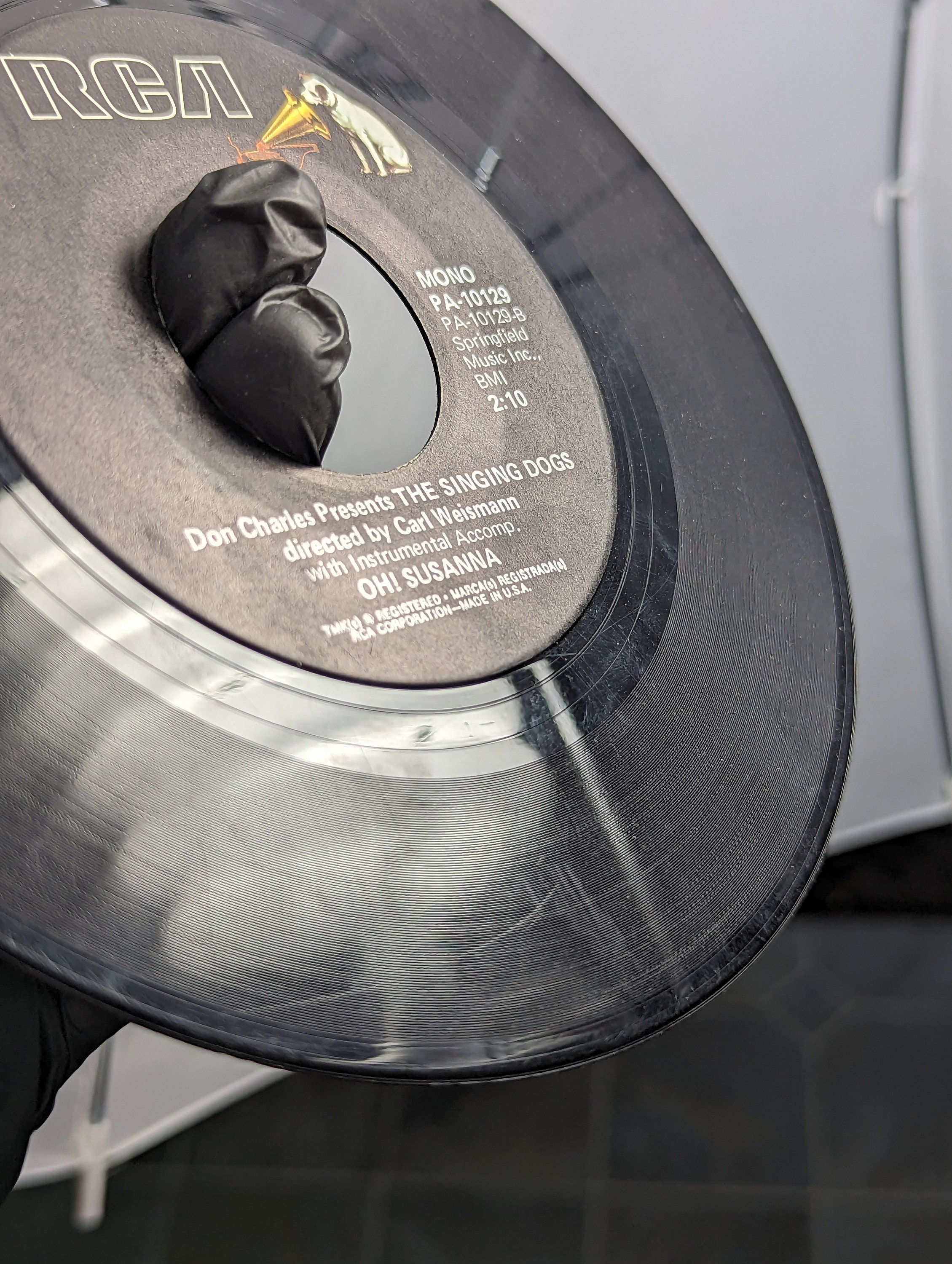 RCA Victor 45 Vinyl Record Don Charles Presents the Singing - Etsy