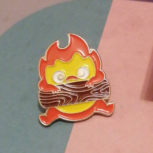 Sophie & Calcifer Enamel Pin Badge Howls Moving Castle - Etsy UK