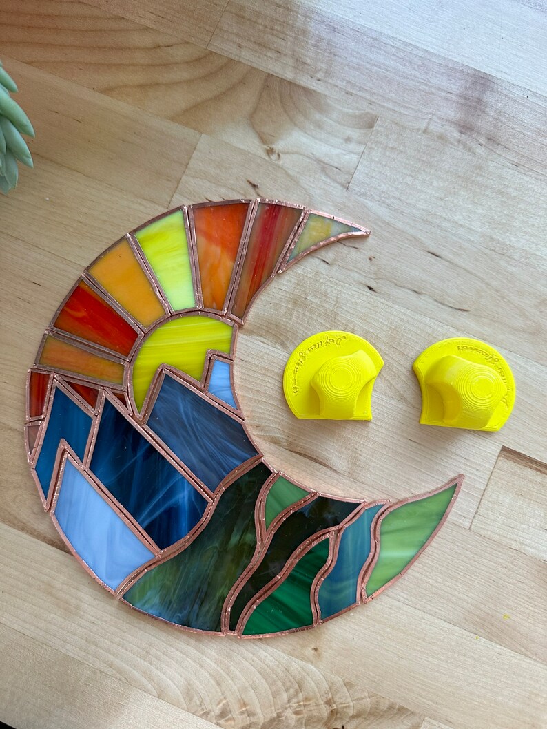 Grinder Cookie Stained Glass Finger Saver Puck Set - Etsy