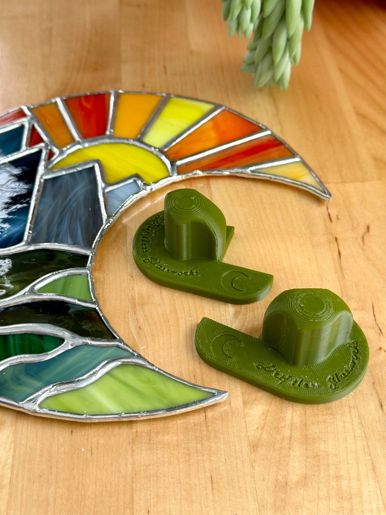 Grinder Cookie Puck Stained Glass 90 Degree Finger Saver Puck - Etsy