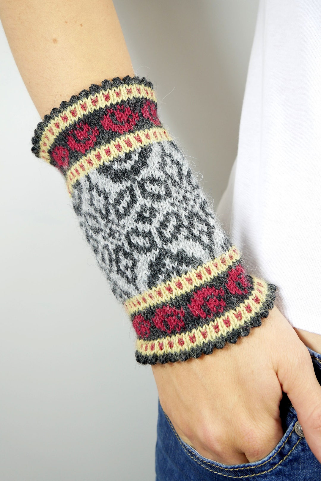 ELENA Cuffs Fair Isle Knitted Hand Trend Fashion Autumn Winter Cuffs ...