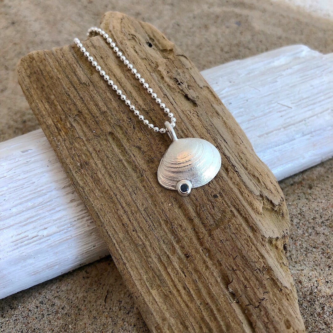 Pendant Sapphire Baltic Clam 925 Silver - Etsy