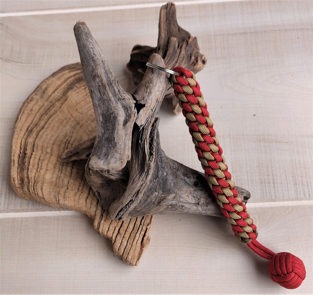 Spiral Weave Paracord Keychain, Barber Pole Paracord Keychain, Circular ...