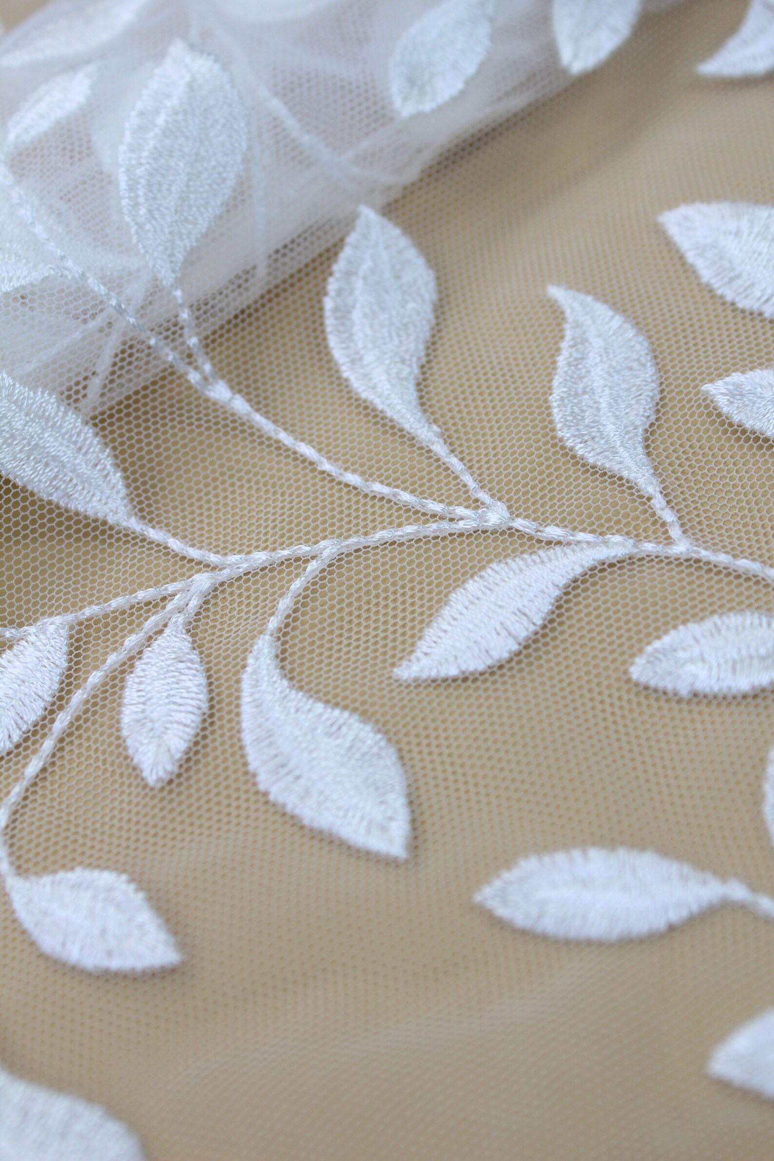 Vintage New Style Lace Fabric Off-white Embroidery Leaf Lace - Etsy