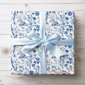 Vintage Chinoiserie Wrapping Paper, Dainty Blue Chinoiserie Gift Wrap ...