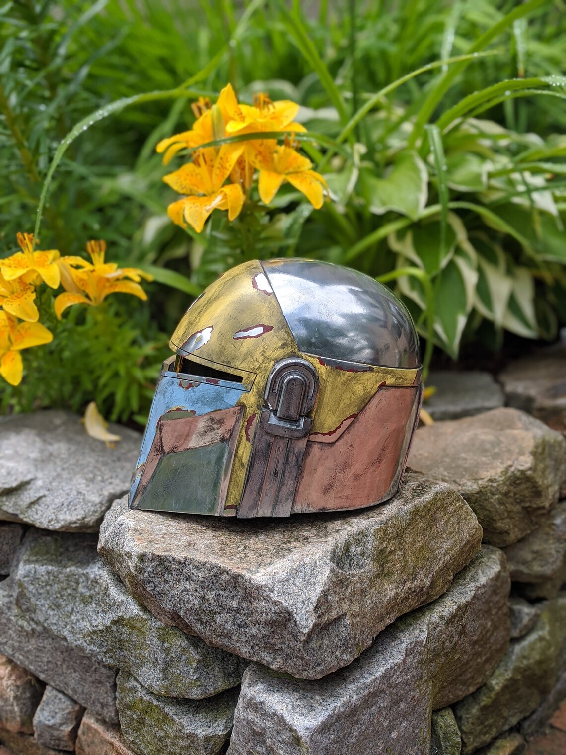 The Warden: 3D Printable Helmet Inspired by the Mandalorian - Etsy
