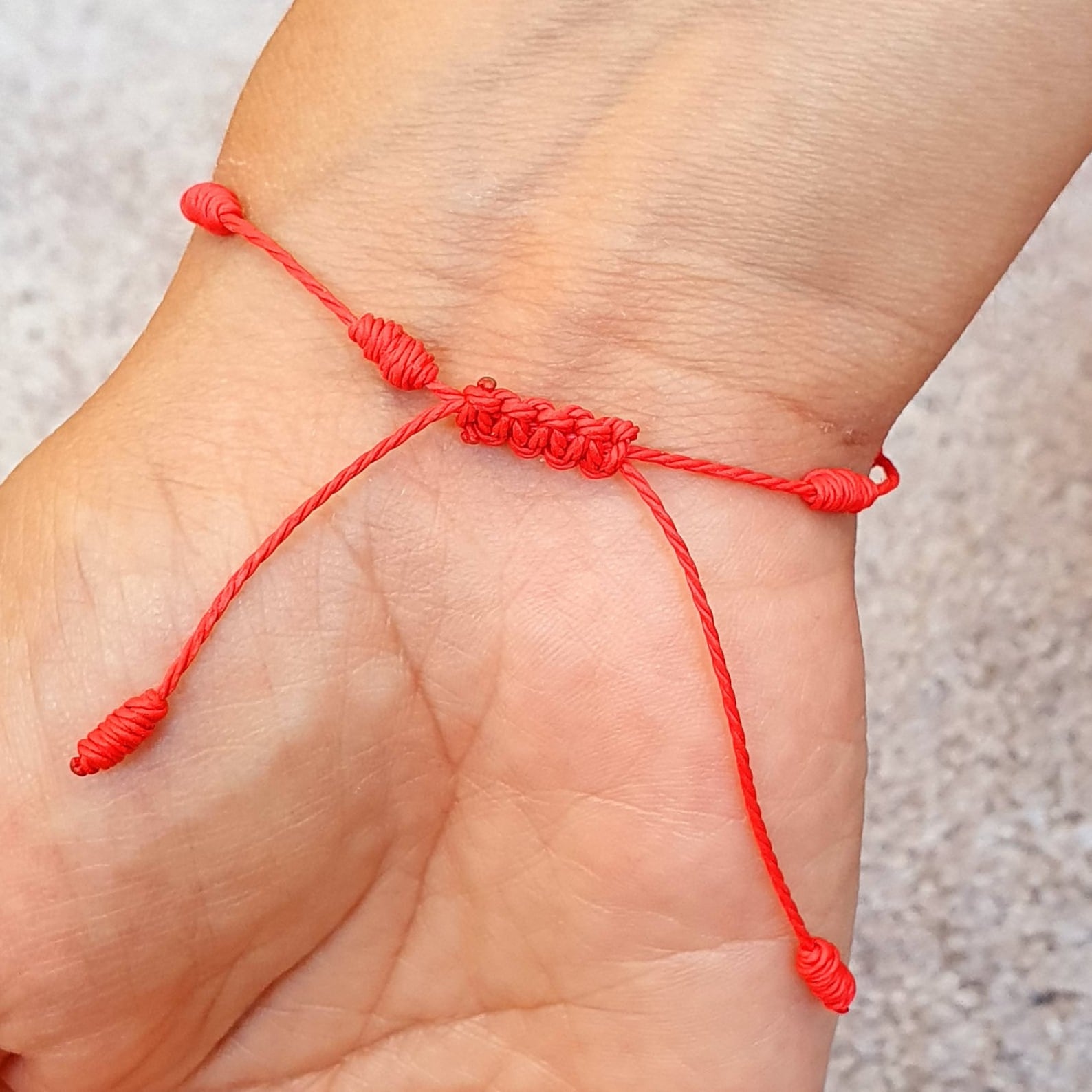 Kabbalah Bracelet 7 Knots Red or Black Thread With Small Eye - Etsy