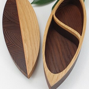 Leaf-shape Keepsake Box in 2-tone Design. Handcut From Oak - Etsy UK