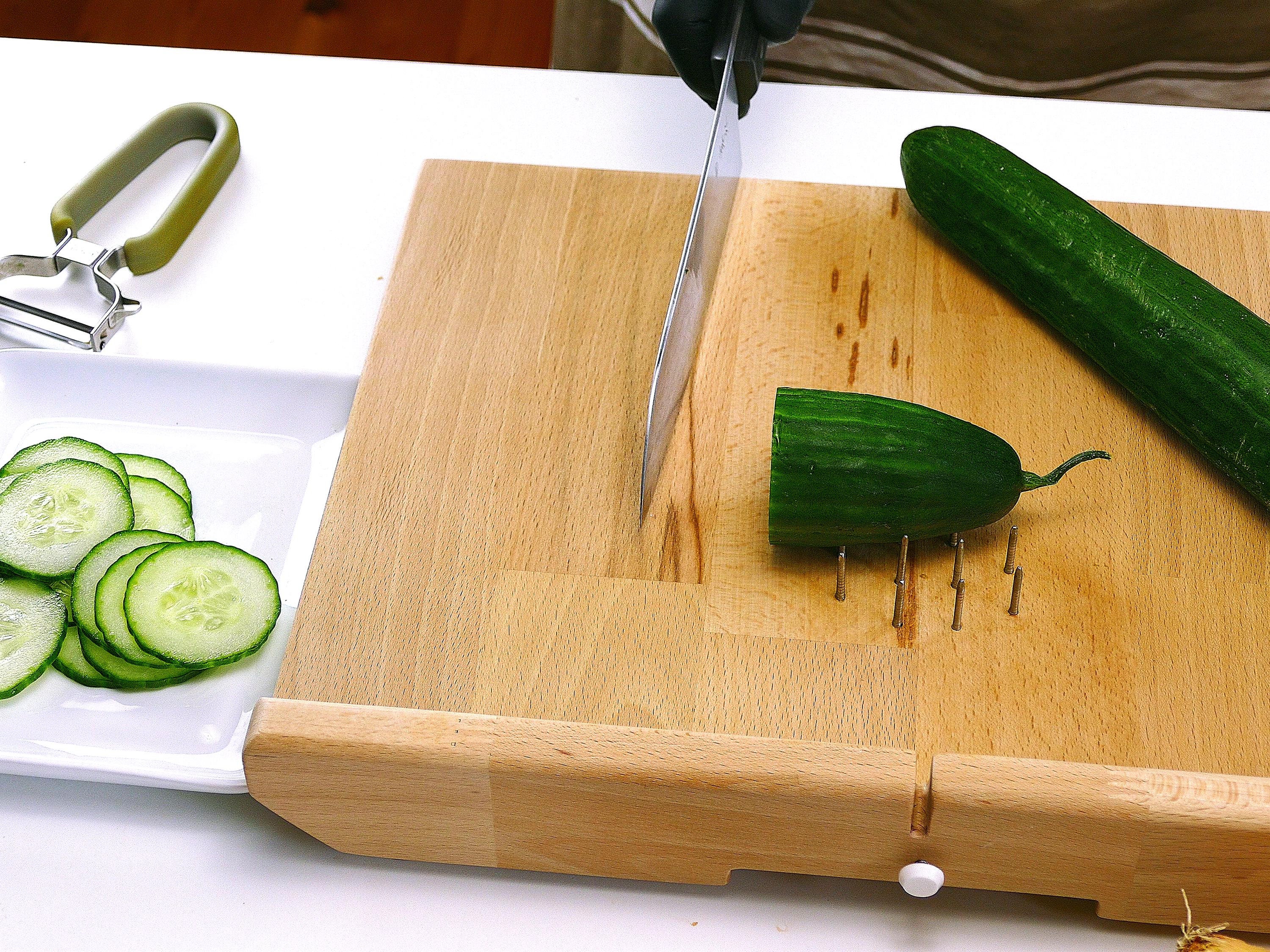 Adaptive Cutting Utensils Cooking
