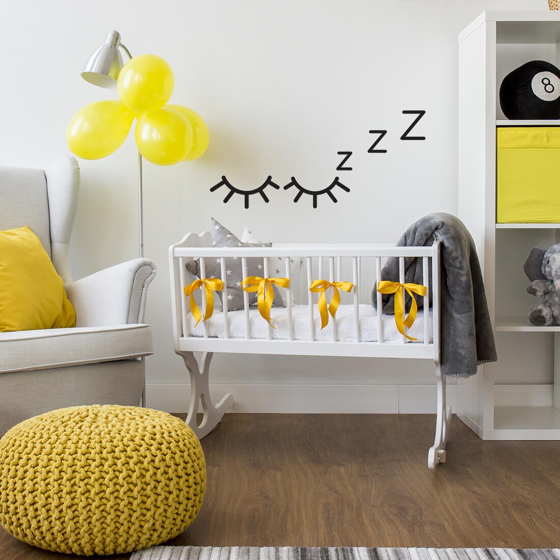 Sleepy Eyes Wall Sticker, Eyelash Wall Decal, Lashes Vinyl Decal, Girls ...