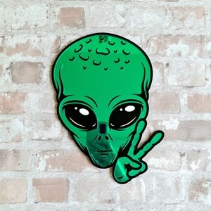 Alien Mirror Wall Art Alien Peace Sign Wall Decor Unique Home Decor UFO ...