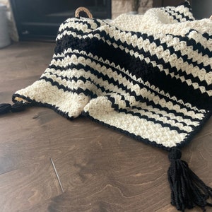 Vintage Hygge Throw, Scandinavian Throw, 1970s Inspired Decor - Etsy