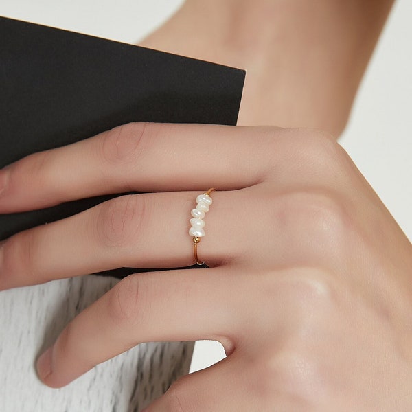 Simple Pearl Ring - Etsy
