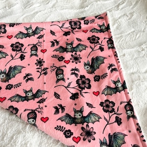 Halloween Baby Blanket, Baby Bat Crib Sheet, Swaddle, Gothic Girl Crib ...