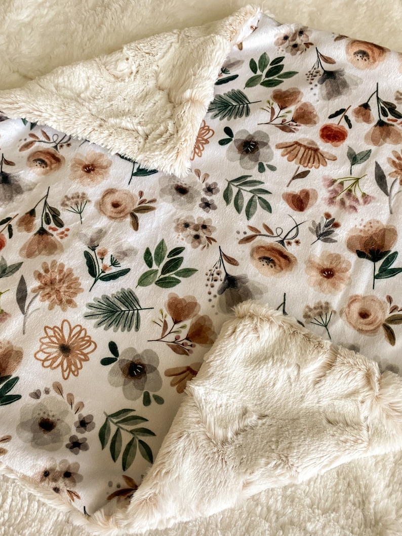 QUICK SHIP, LOVEY, Minky Woodland Floral Baby Crib Blanket, Boho ...