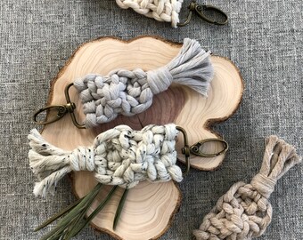 Macrame keychain | Etsy
