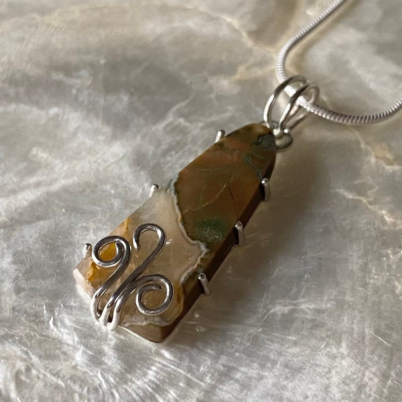 Avatar Necklace - Etsy