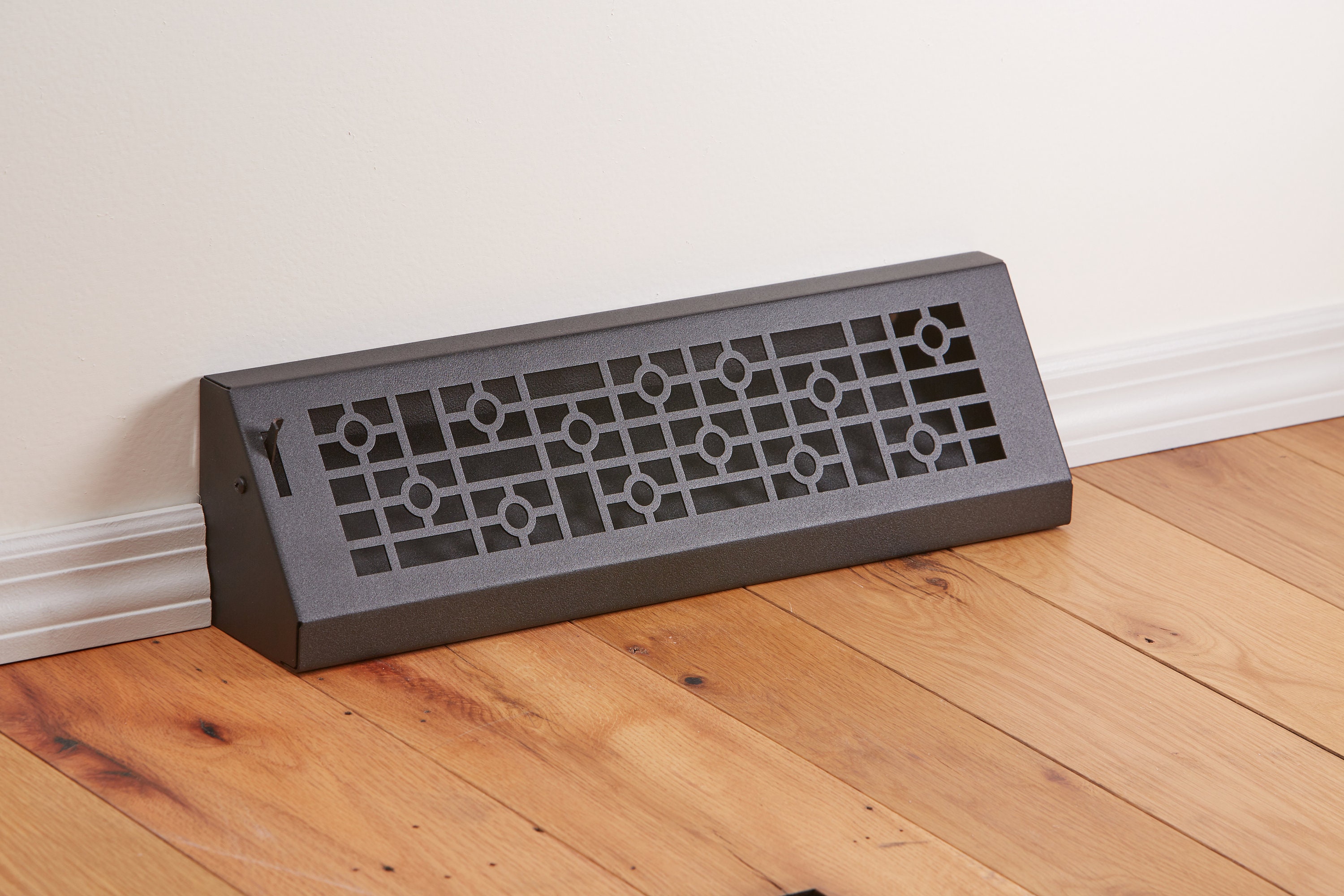 Modern Design 18-inch Baseboard Vent, Black Finish, With Adjustable ...