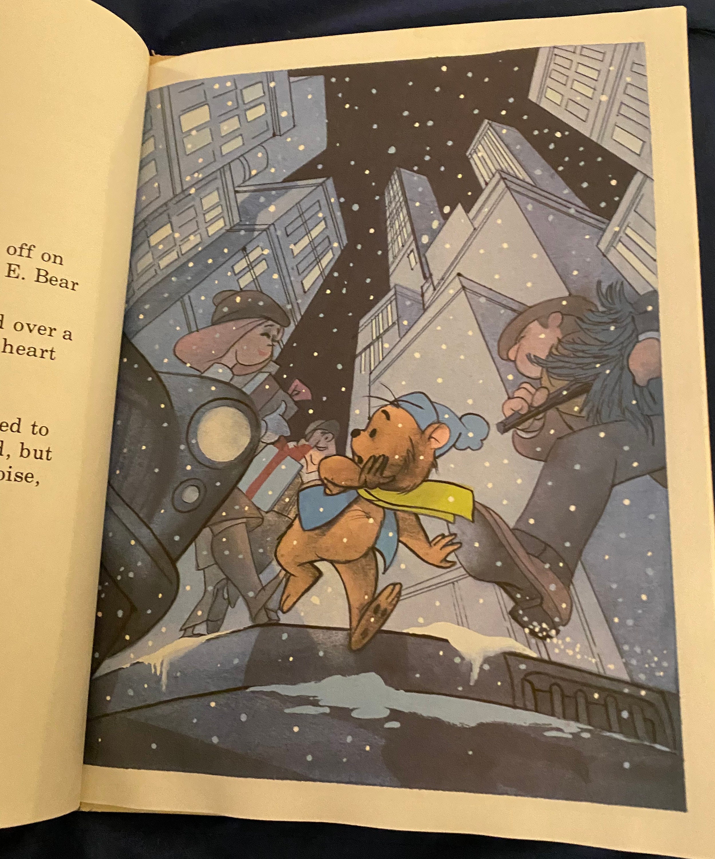 John Barrett. the Bear Who Slept Through Christmas. 1980. - Etsy UK