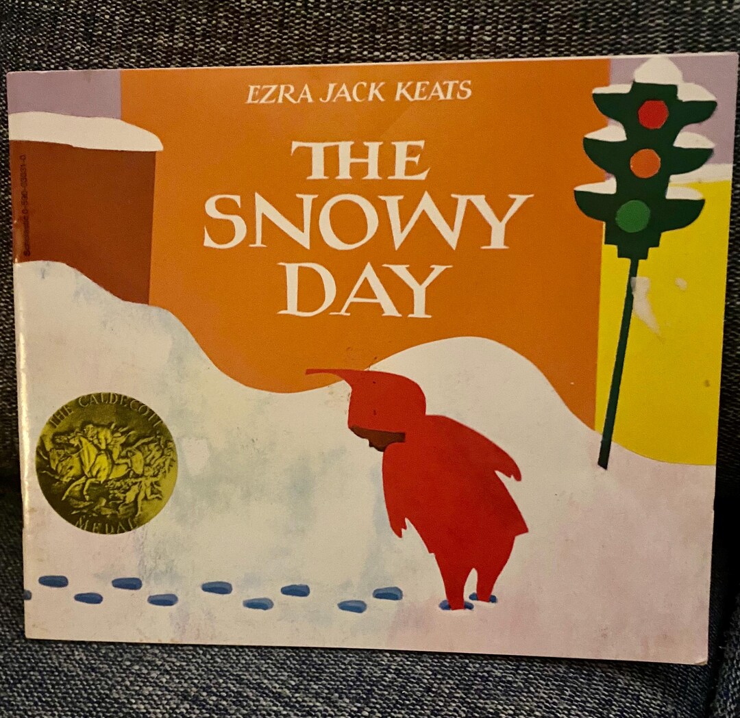 The Snowy Day by Ezra Jack Keats. Vintage Paperback Edition. - Etsy