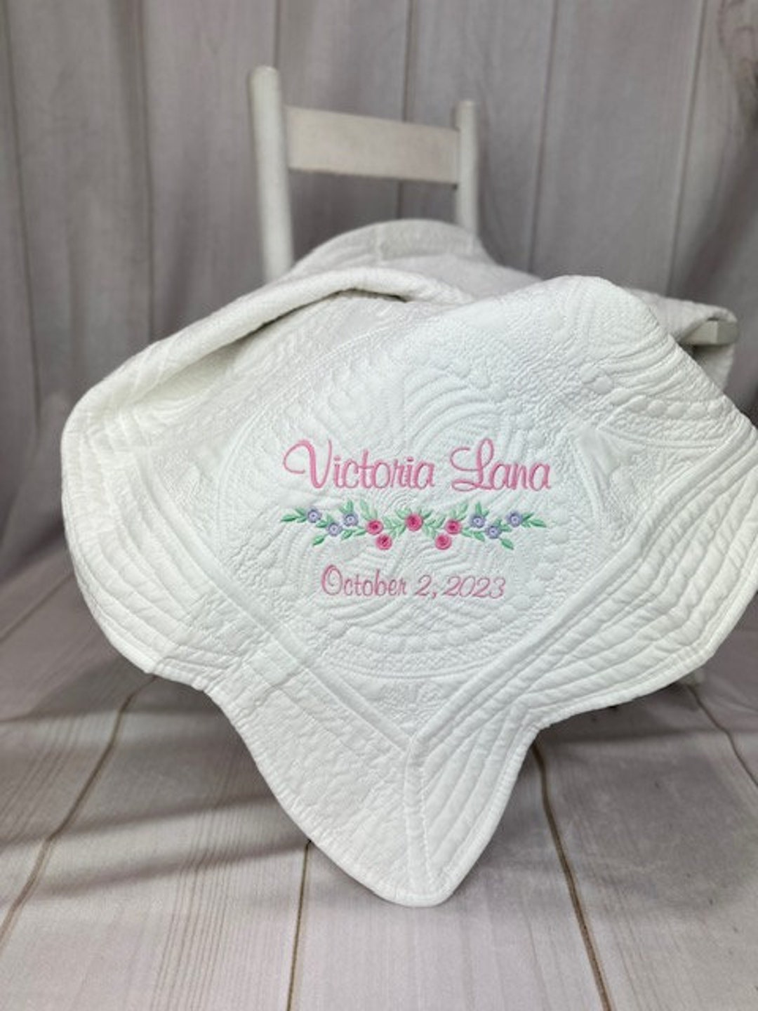 Personalized Baby Quilt L All White Baby Quilt L Embroidered Quilt L ...