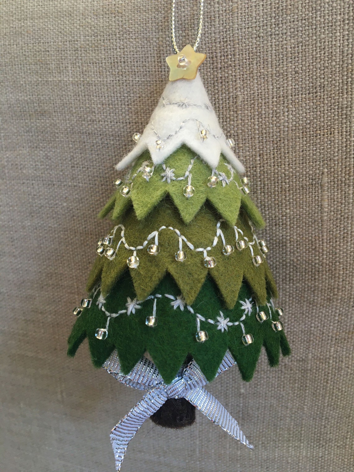 Petite Christmas Decorations No.11 Tiny Tree. Pattern and Instructions ...