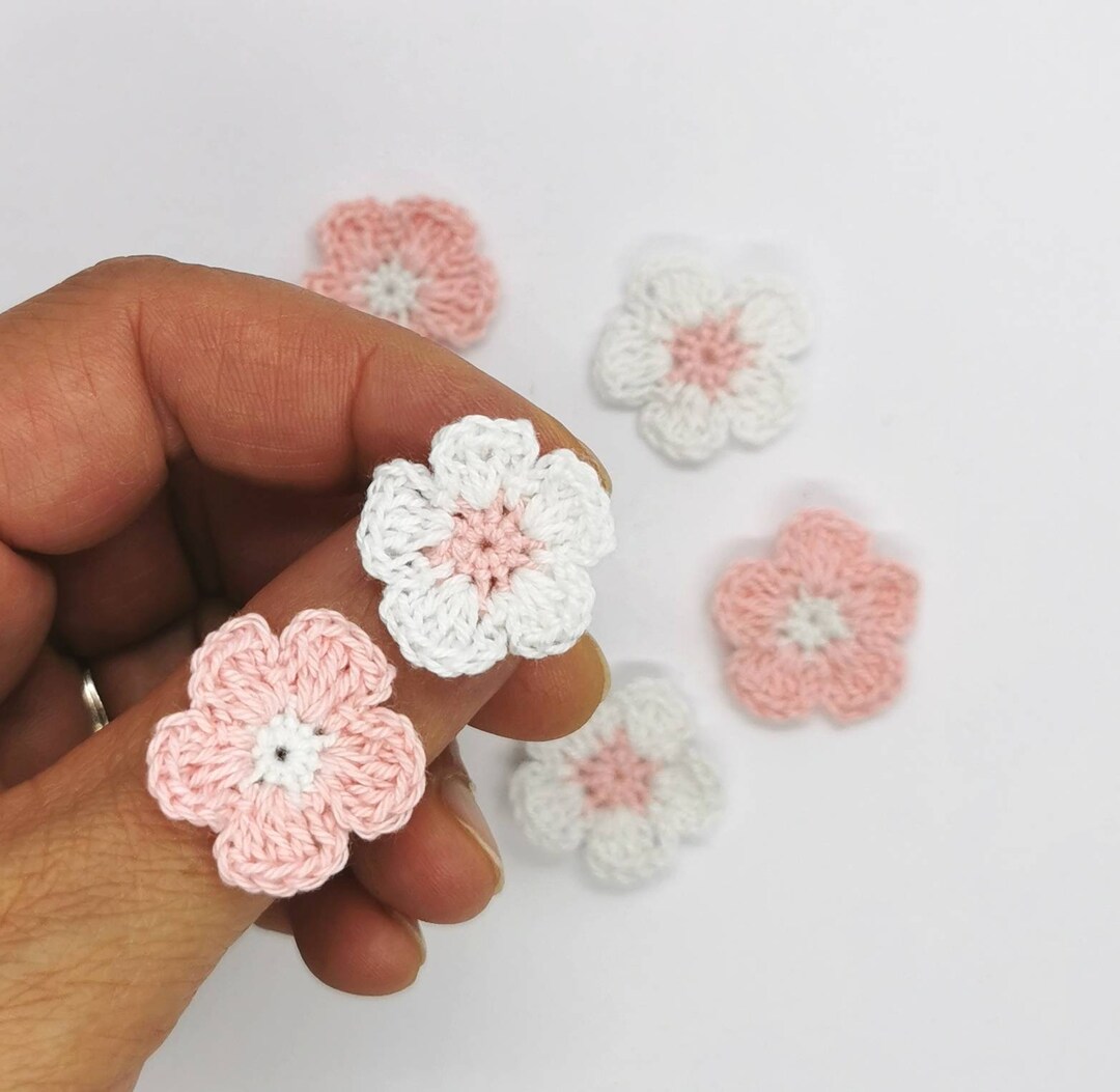 Set of 3 Handmade Micro Flowers, Crochet Small White/pink Flowers ...