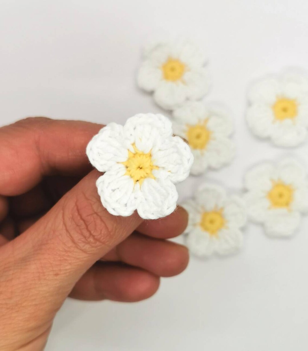 Set of 3 Handmade White Flowers, Crochet White Daisy Applique, Hand ...