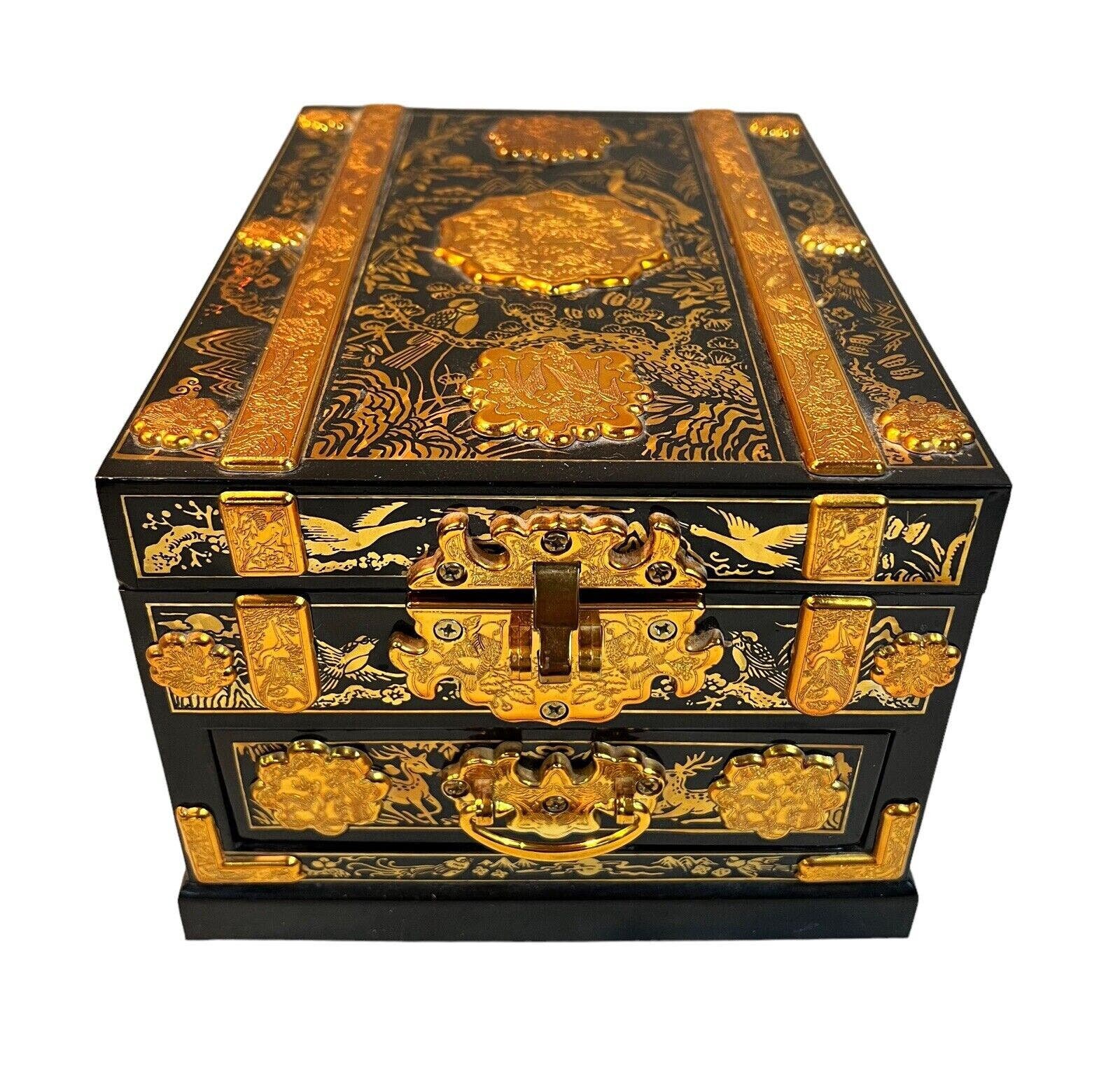 Vintage Korean Lacquer Mother of Pearl Jewelry Vanity Box With Mirror ...