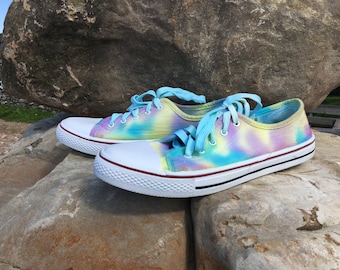 70s tennis shoes | Etsy