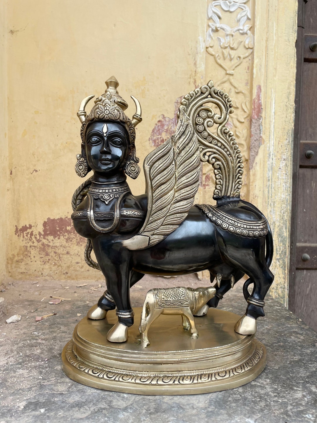 Brass Kamdhenu Cow Statue, Holy Hindu Cow Sculpture , Brass Cow for ...
