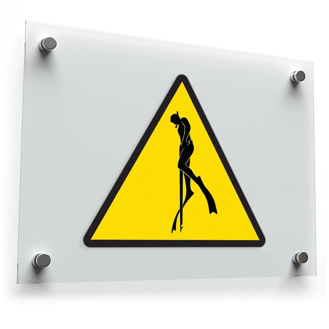 Spearfishing Diver Warning Sign Sticker – Bold Triangle Vinyl Decal for ...