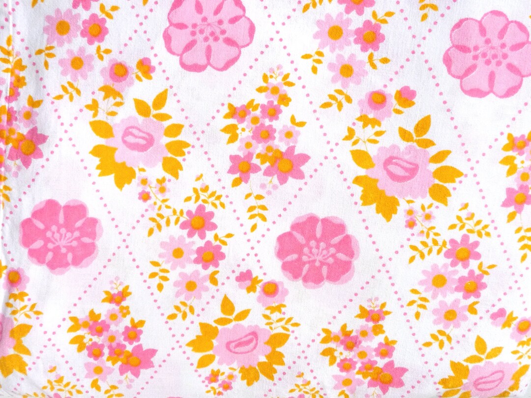 1950s/60s Farmhouse Fabric, Vintage Cherry Blossom Floral Fabric, Pink ...