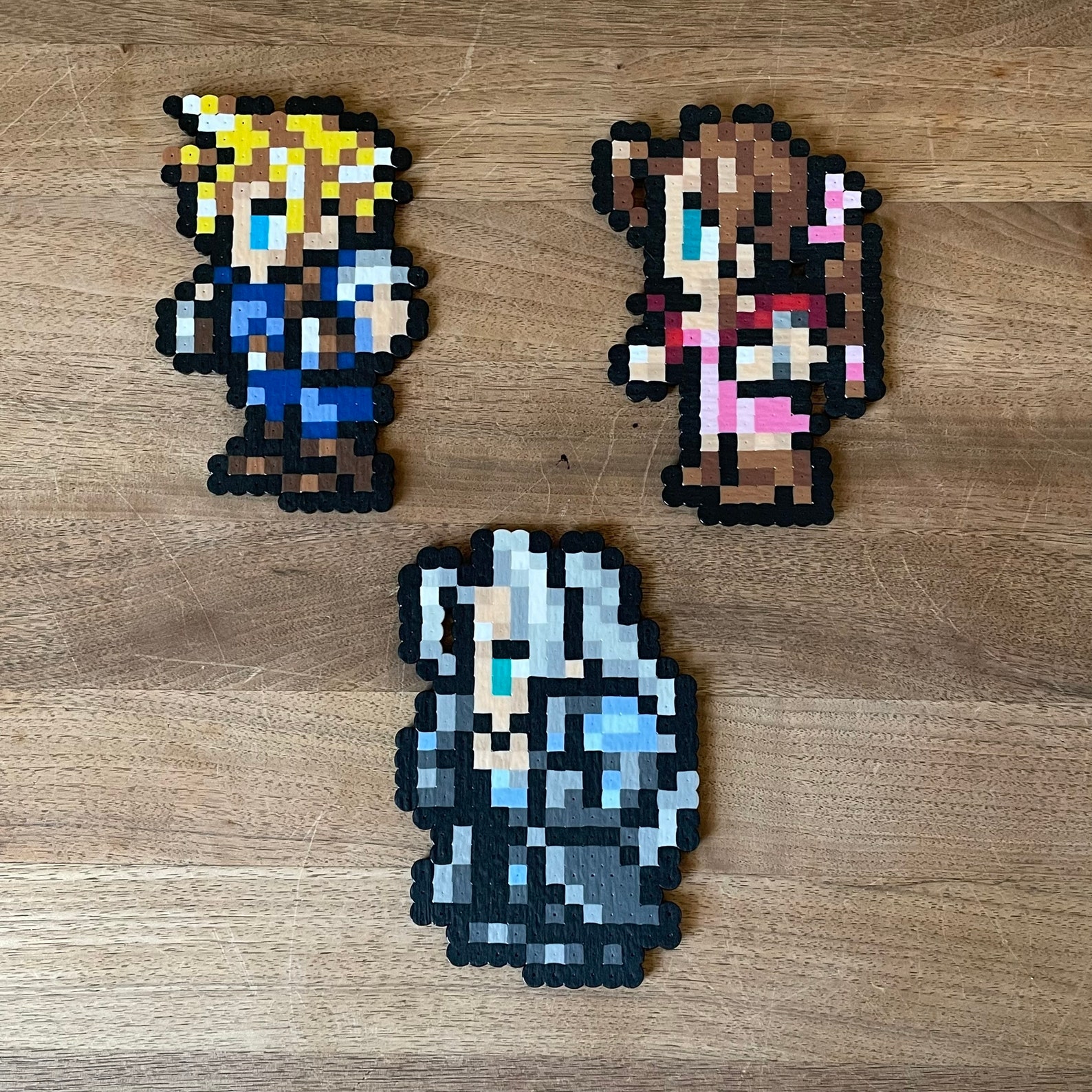 Final Fantasy VII: Perler Bead Sprites Cloud Aerith - Etsy Ireland