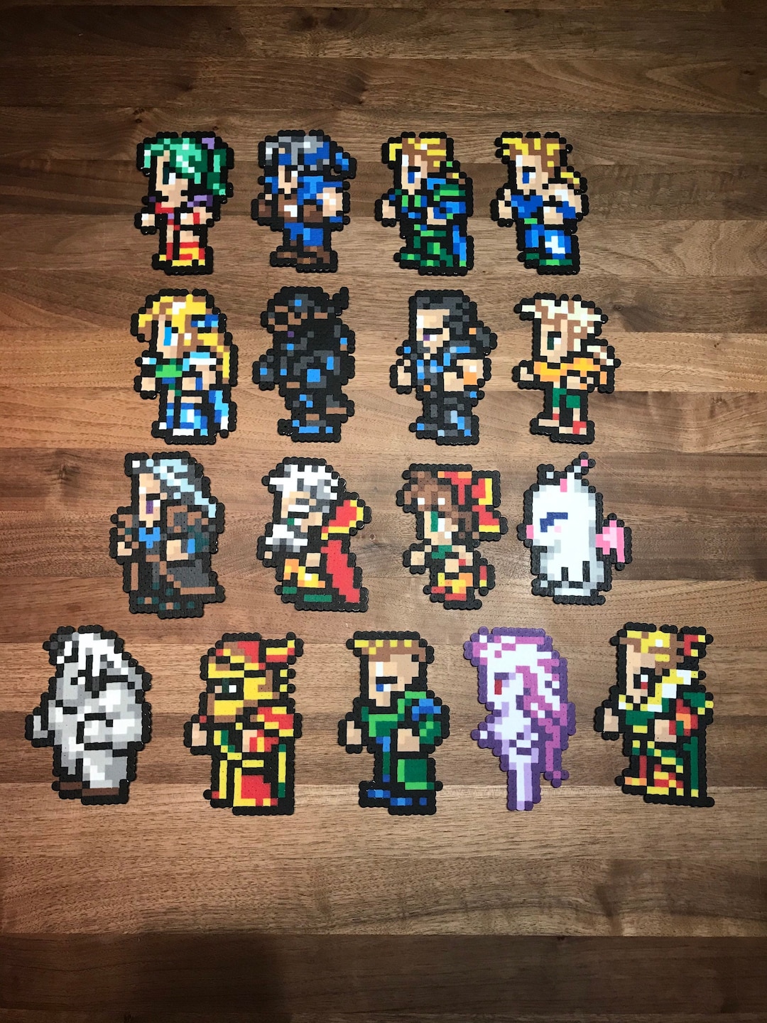 Final Fantasy VI: Perler Bead Sprites Terra, Locke, Edgar, Sabin, Celes ...