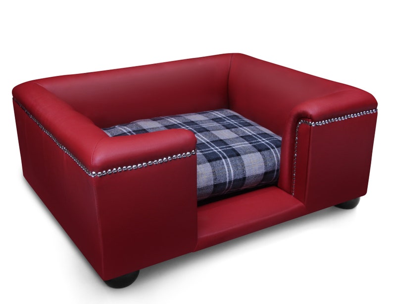 Luxury 'windsor' Dog Bed Rosso Red Real Leather - Etsy