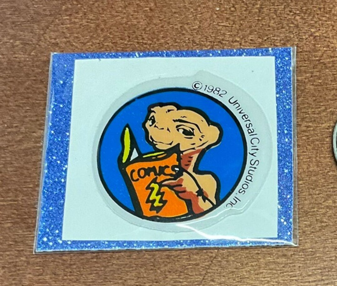 1980s Vintage ET the Extra Terrestrial Puffy Sticker, ET Reading a ...