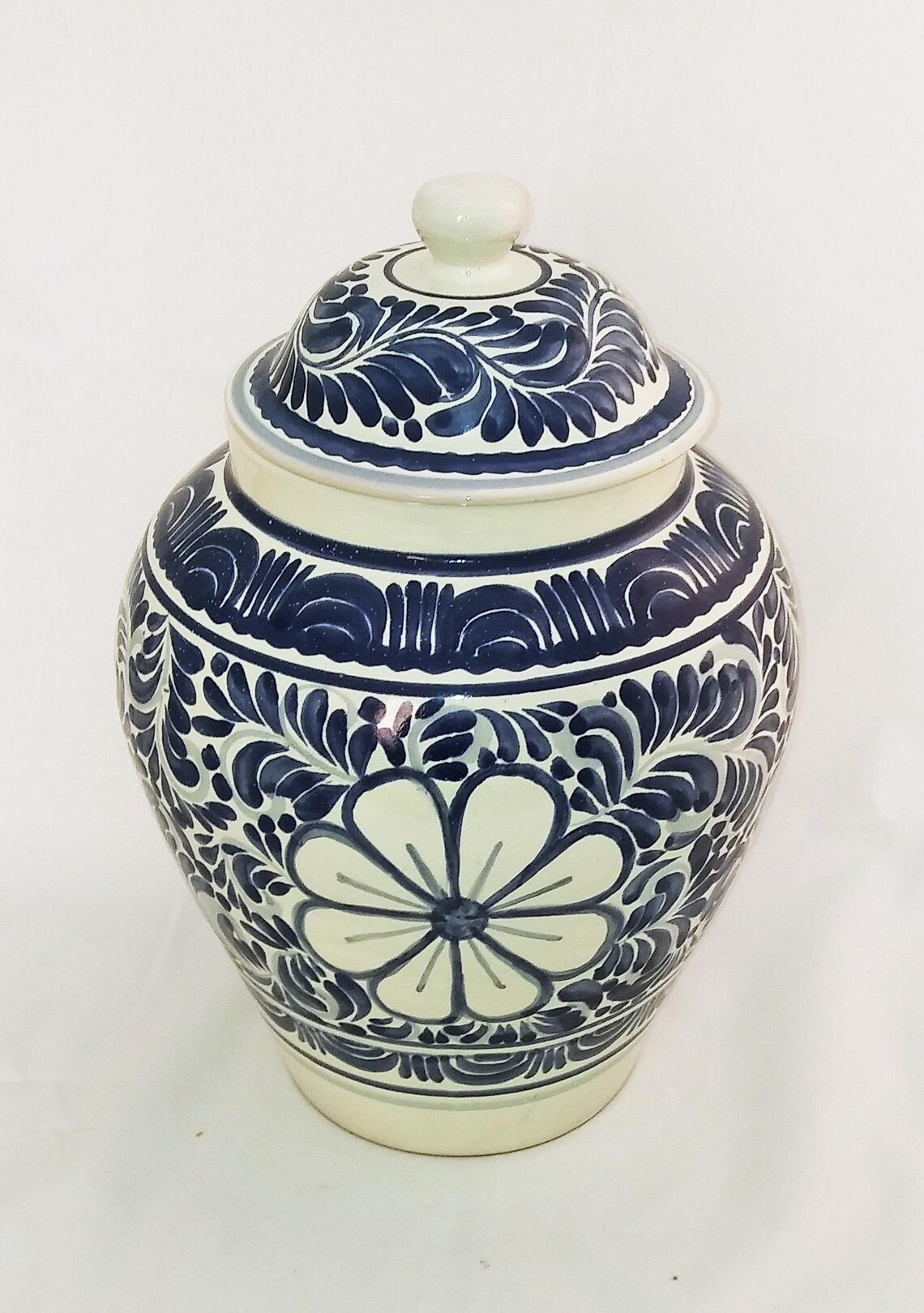 Mexican Decorative Vase Flower Pattern Blue Handcrafts Mexico Talavera ...