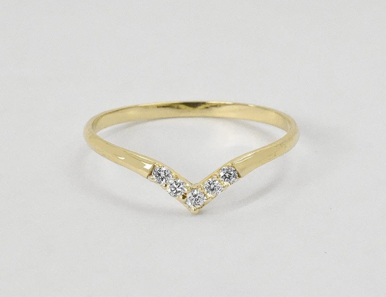 V Shape Diamond Ring / Diamond Chevron Ring Diamond Wedding | Etsy