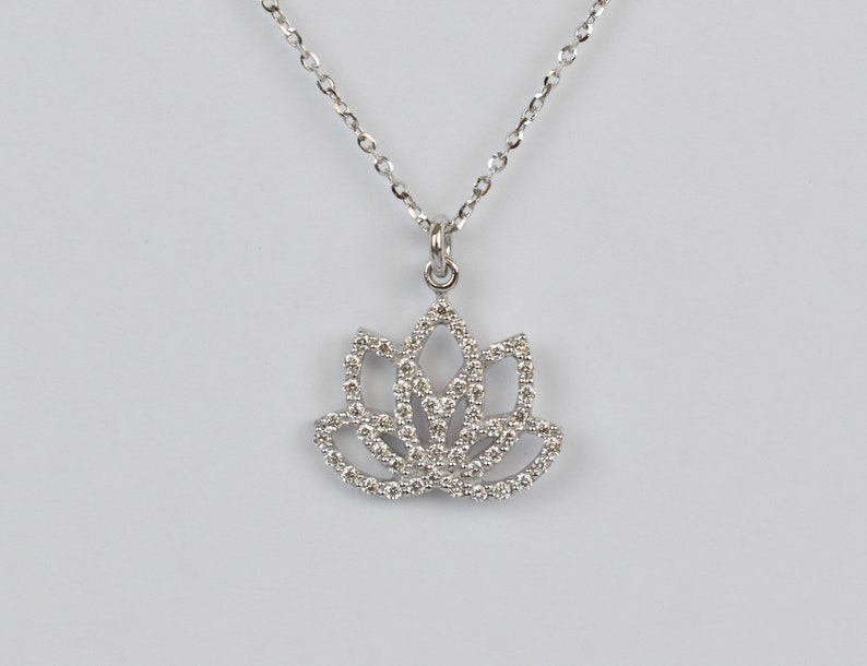 10k 14k 18k Gold Diamond Lotus Necklace / Diamond Lotus Floral | Etsy